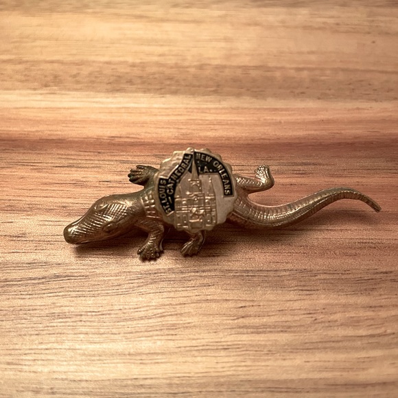 Jewelry | St Louis Cathedral Alligator Pin | Poshmark